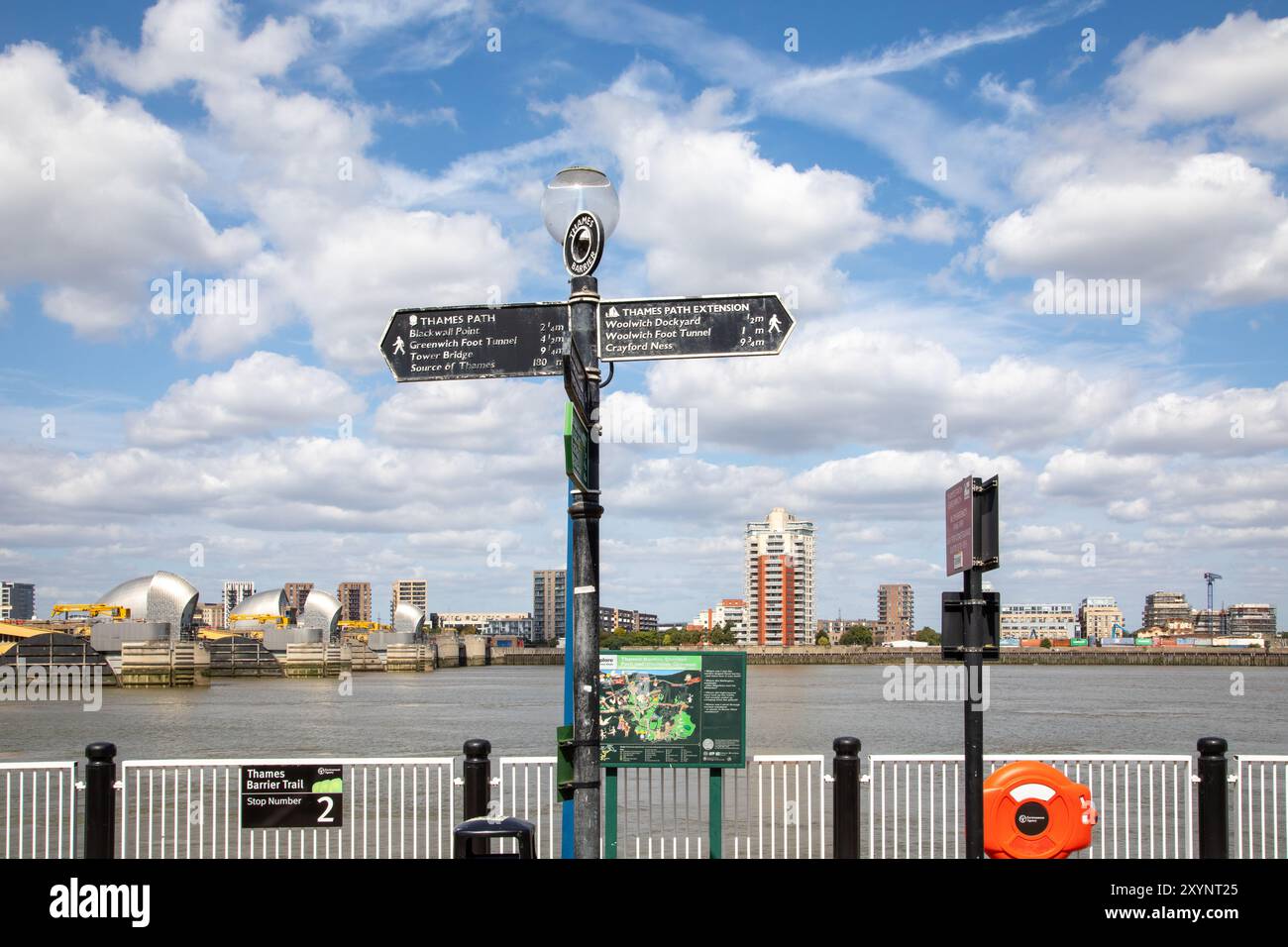 Thames pathway signage and walkway from Woolwich London with directions ...