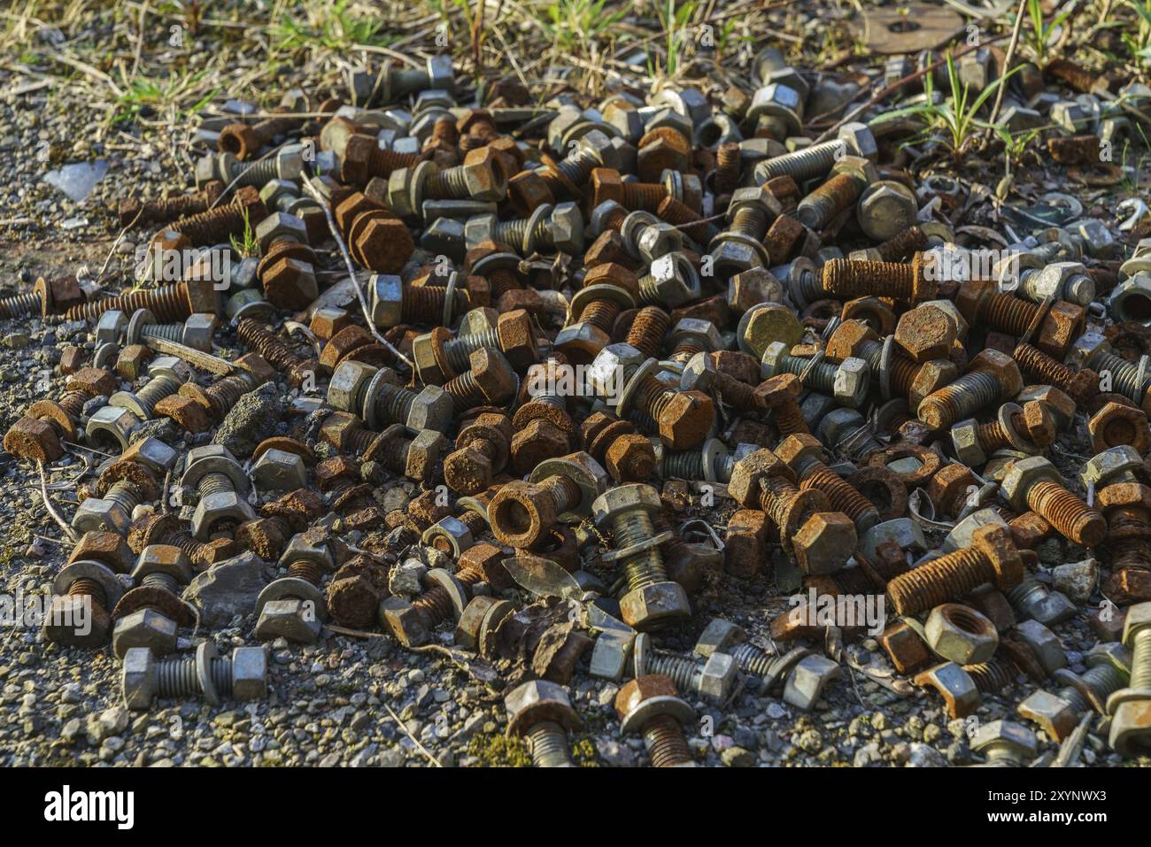 Rusting nuts and bolts hi-res stock photography and images - Alamy