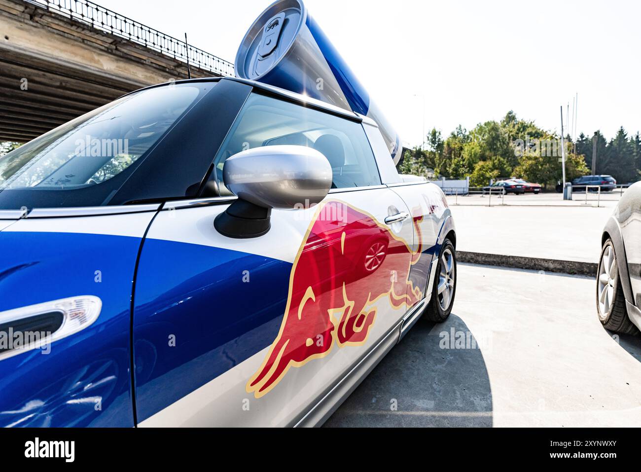 Redbull drink advert hi-res stock photography and images - Alamy