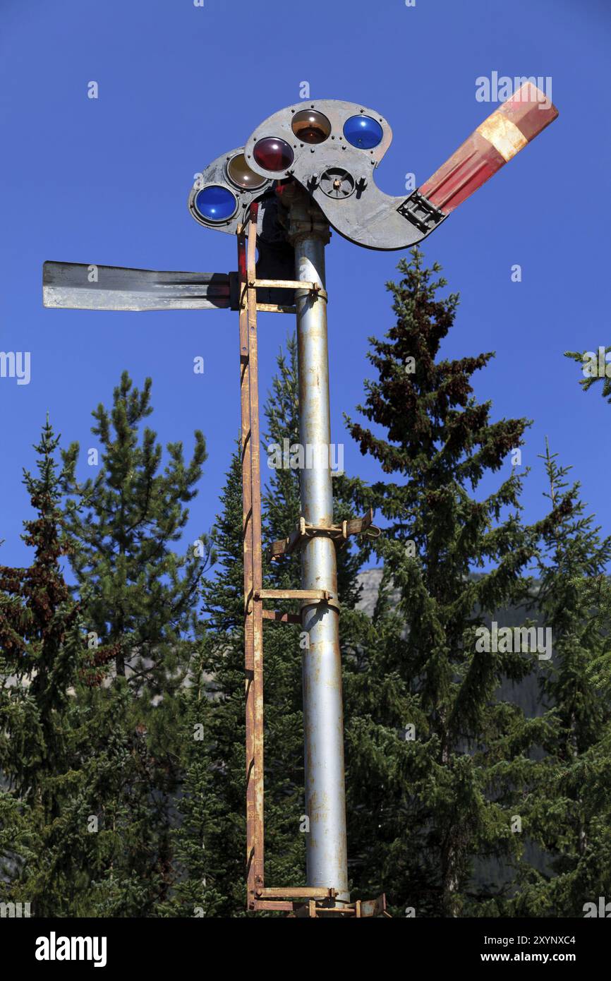 Canadian railway signal Stock Photo - Alamy