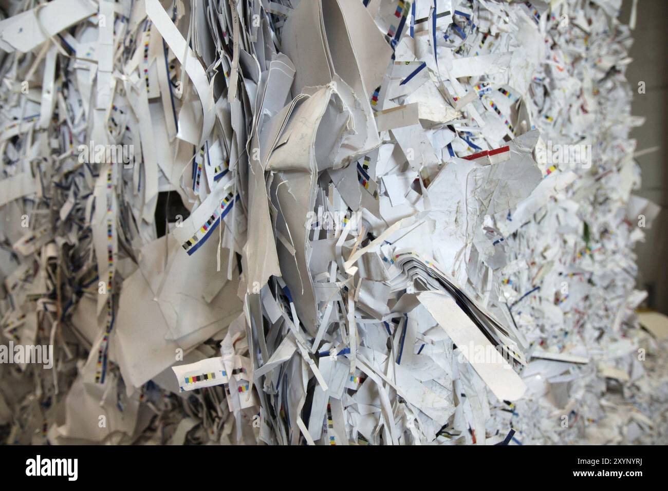 Bales waste paper waste recycling hi-res stock photography and images ...