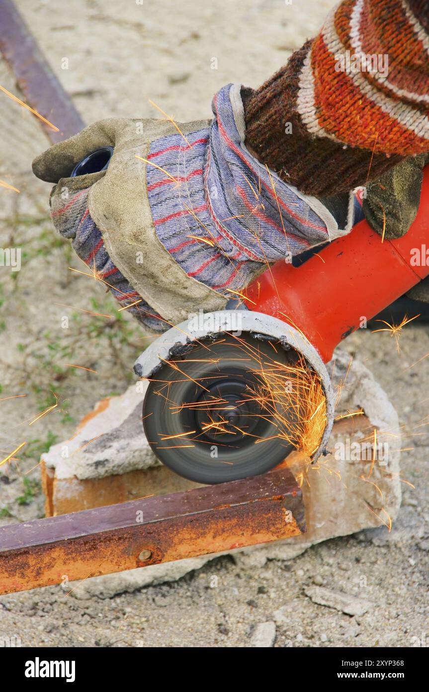 Angle grinder 01 hi-res stock photography and images - Alamy