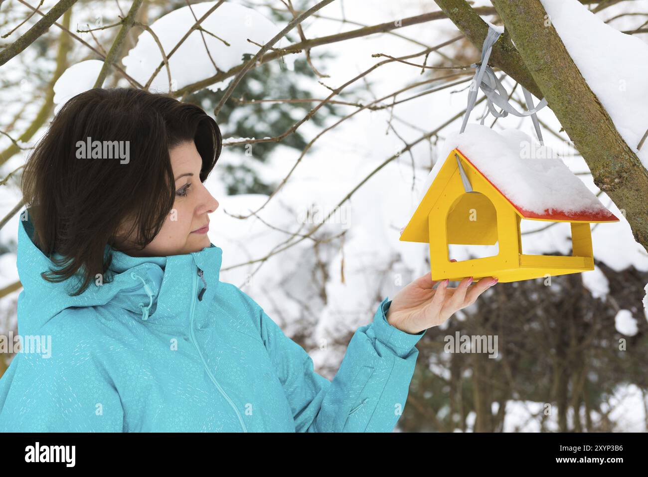 Woman bird box hi-res stock photography and images - Alamy