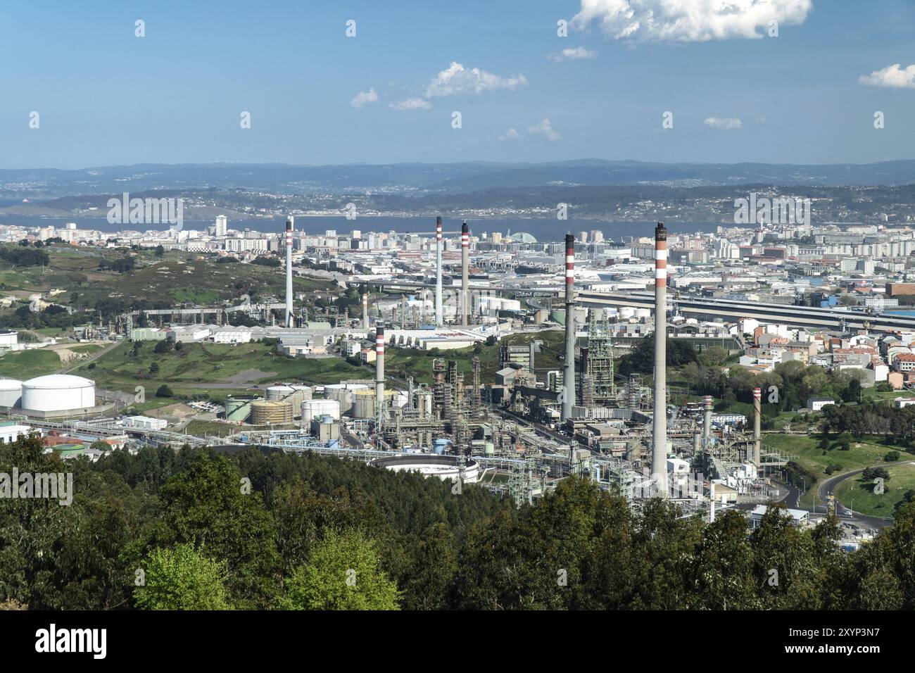 No people overview industrial plant hi-res stock photography and images ...
