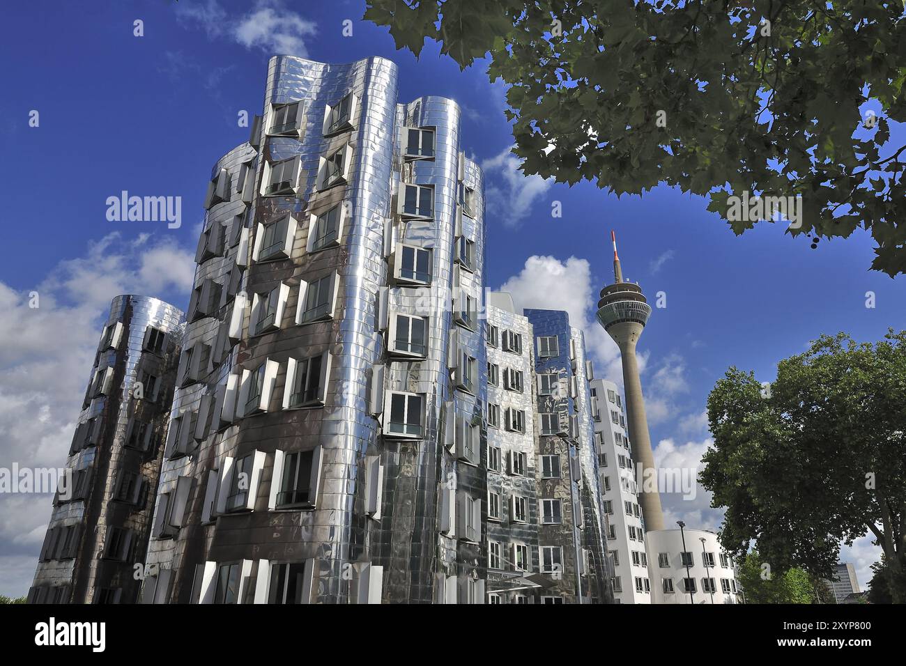 Neuer Zollhof, Gehry-Bauten, architect Frank O. Gehry, Duesseldorf ...