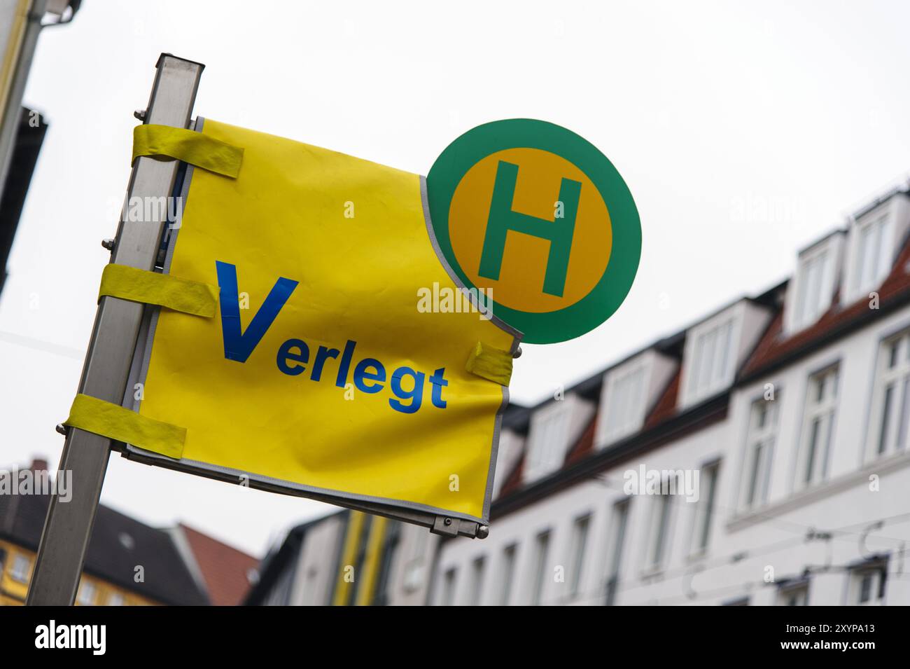 Relocated sign hi-res stock photography and images - Alamy