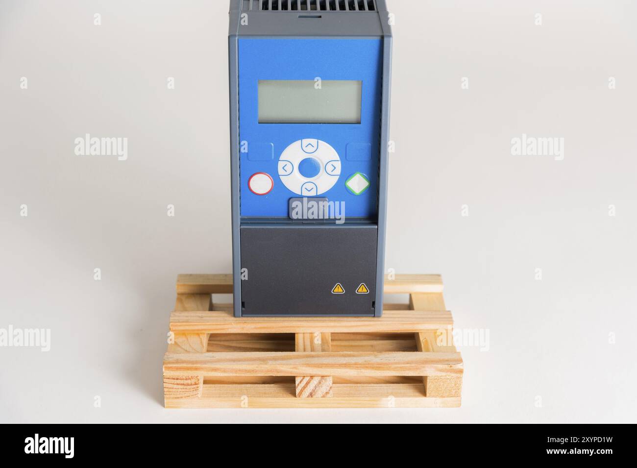 A new universal inverter for controlling the electric current and power ...