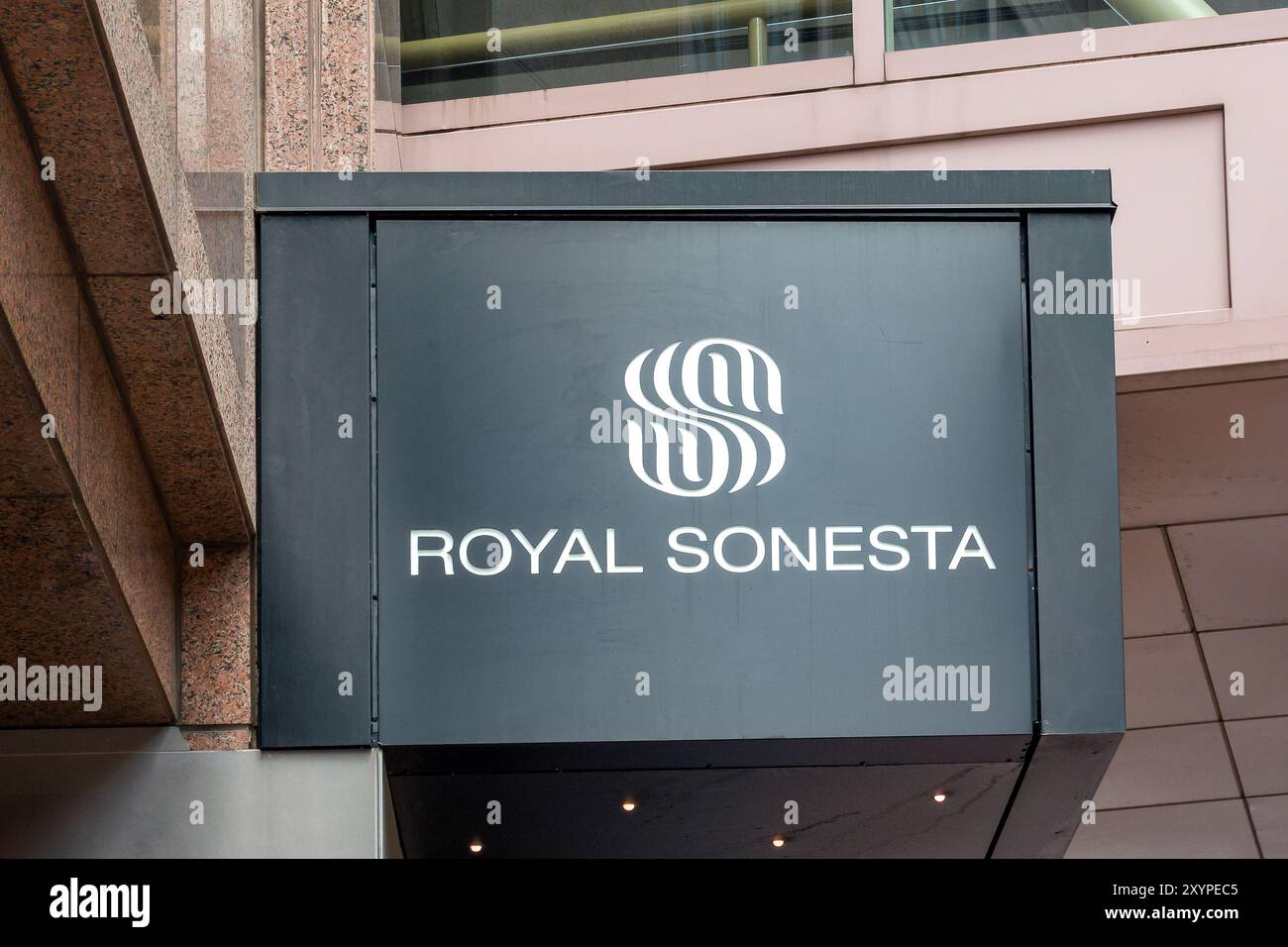 Royal Sonesta Logo