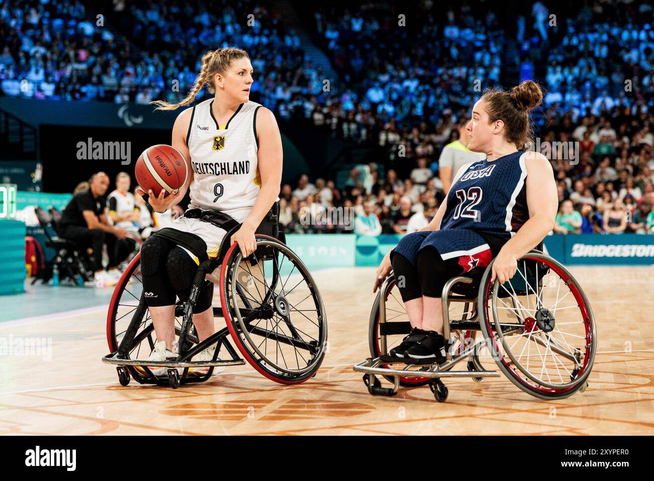 PARIS, FRANKREICH 30. August - Rollstuhlbasketball Deutschland - USA ...