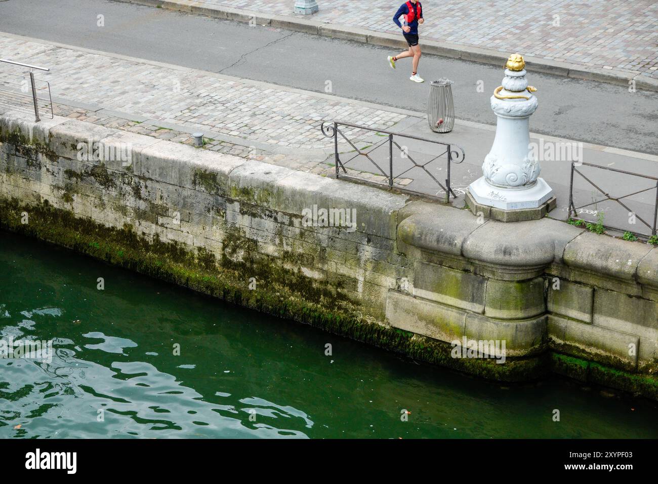 The water in the river of the city of Paris is too dirty. Weather is ...