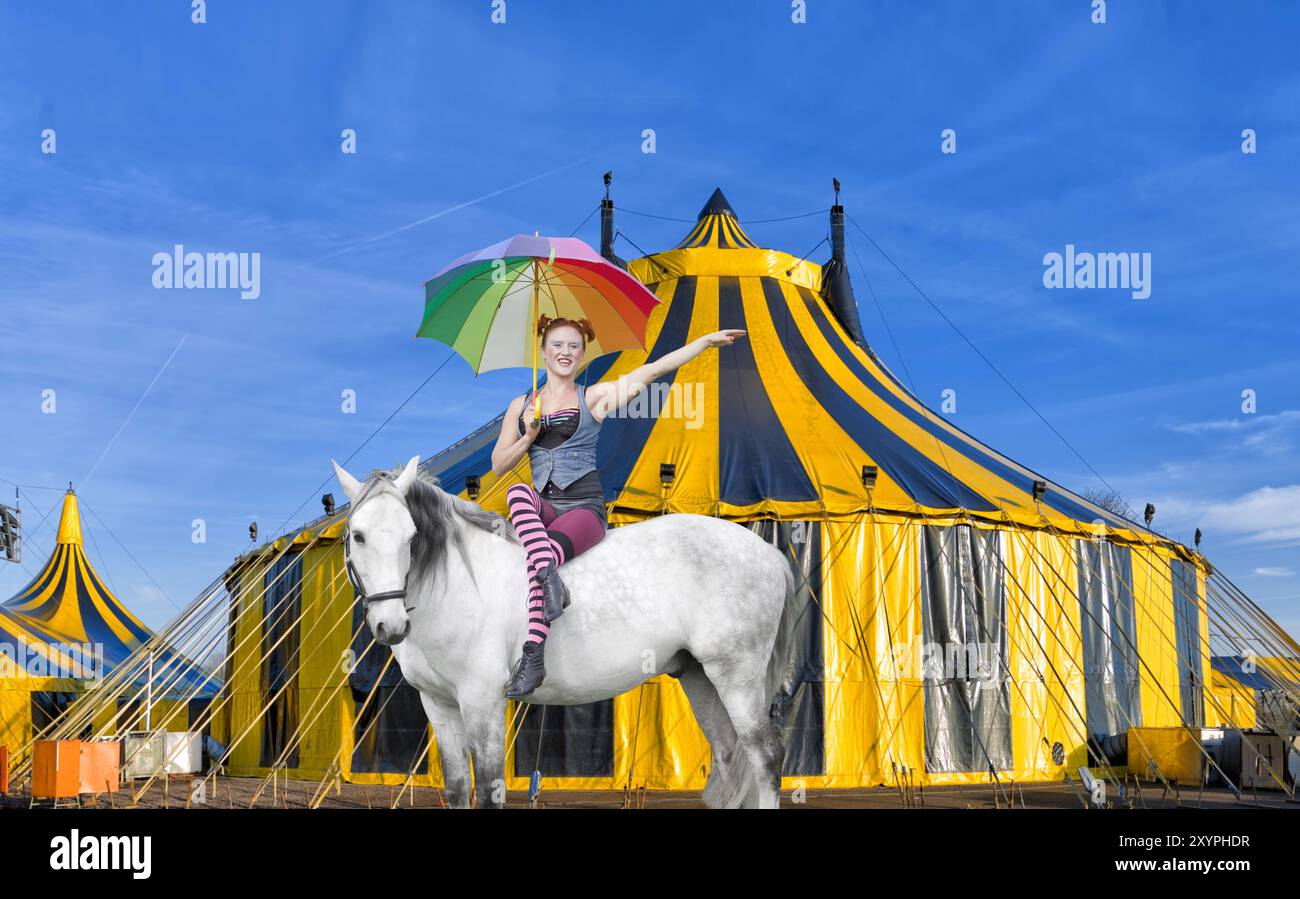 Acrobat clown on circus horse hi-res stock photography and images - Alamy
