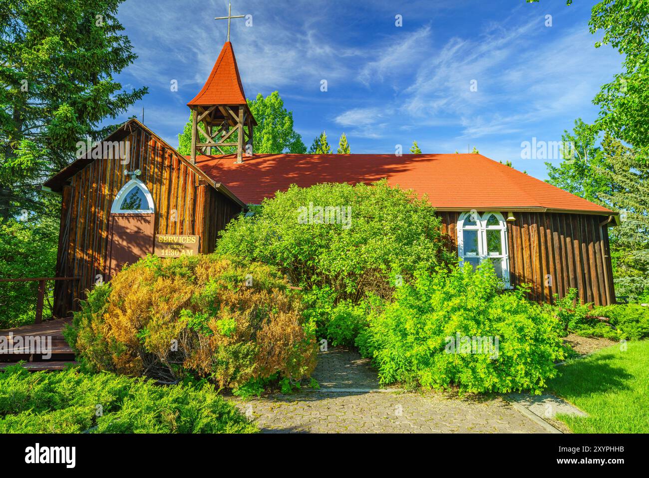 Canada church log steeple hi-res stock photography and images - Alamy