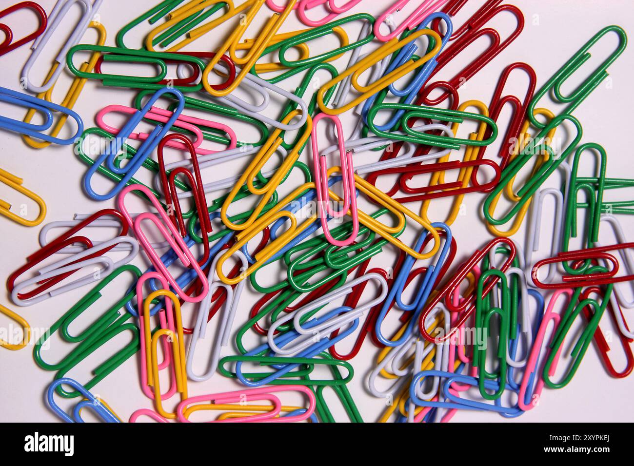 Tangled paper clips hi-res stock photography and images - Alamy