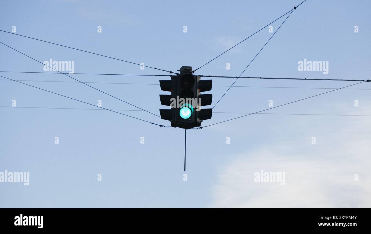 Empty traffic intersection traffic lights hi-res stock photography and ...