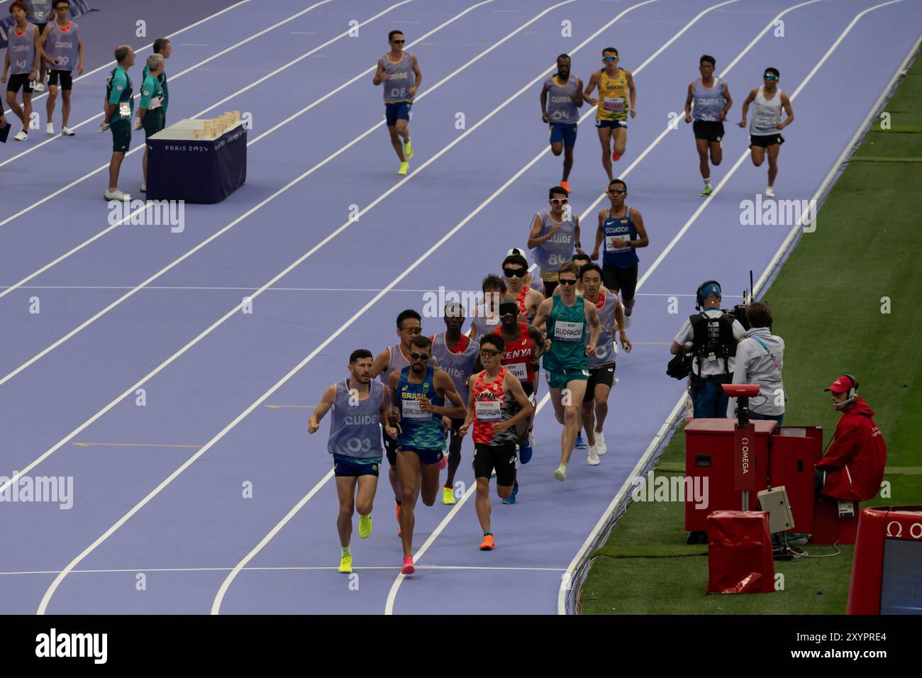 Mens 5000m t11 hi-res stock photography and images - Alamy