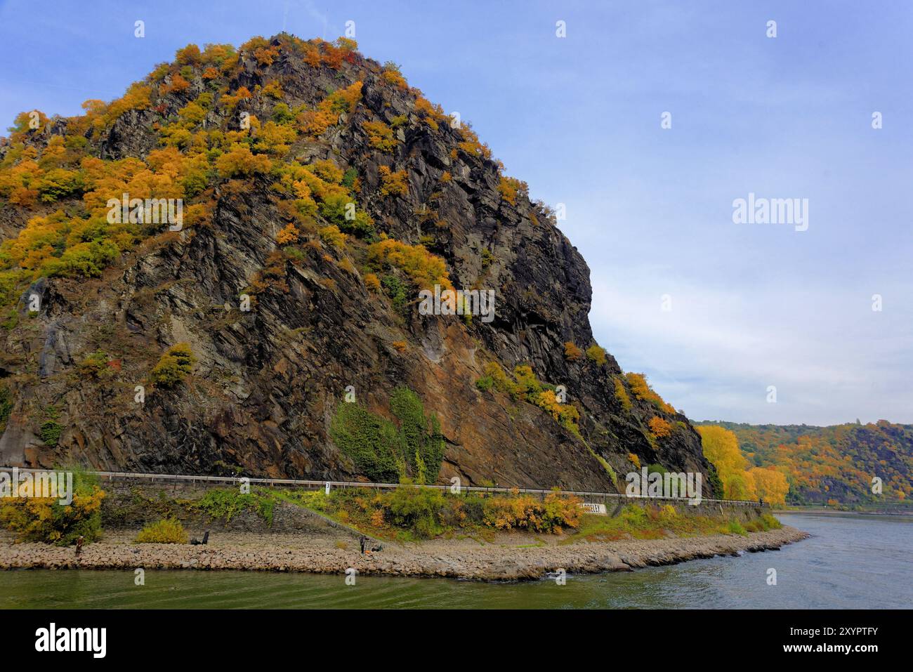 Loreley monument hi-res stock photography and images - Alamy