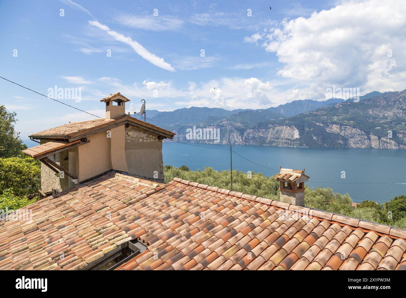 Roof of an Italian house, red shingles Stock Photo - Alamy