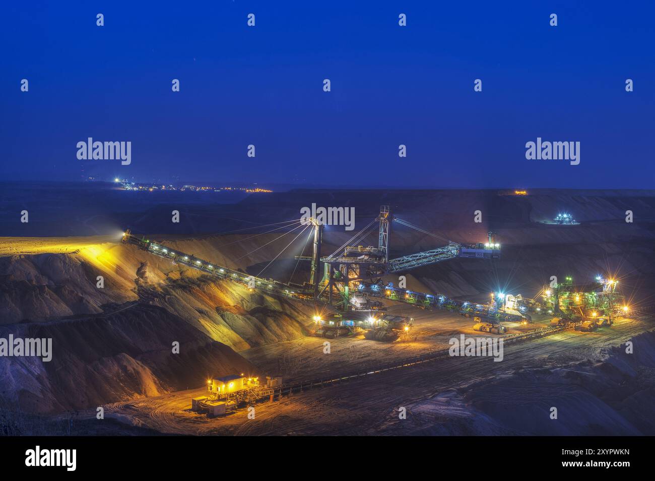 Stacker conveyor hi-res stock photography and images - Alamy