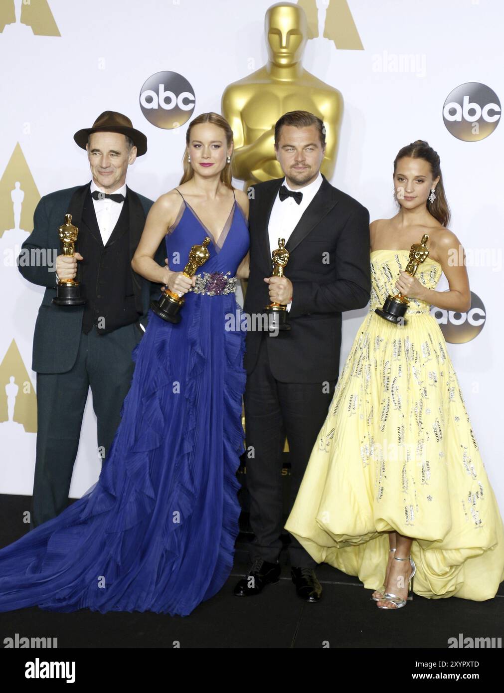 Mark Rylance, Alicia Vikander, Brie Larson and Leonardo DiCaprio at the ...