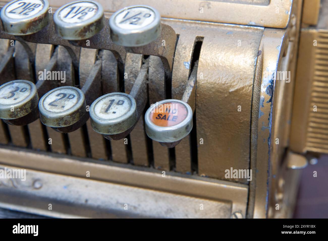 An old historic British shop cash register till Stock Photo - Alamy