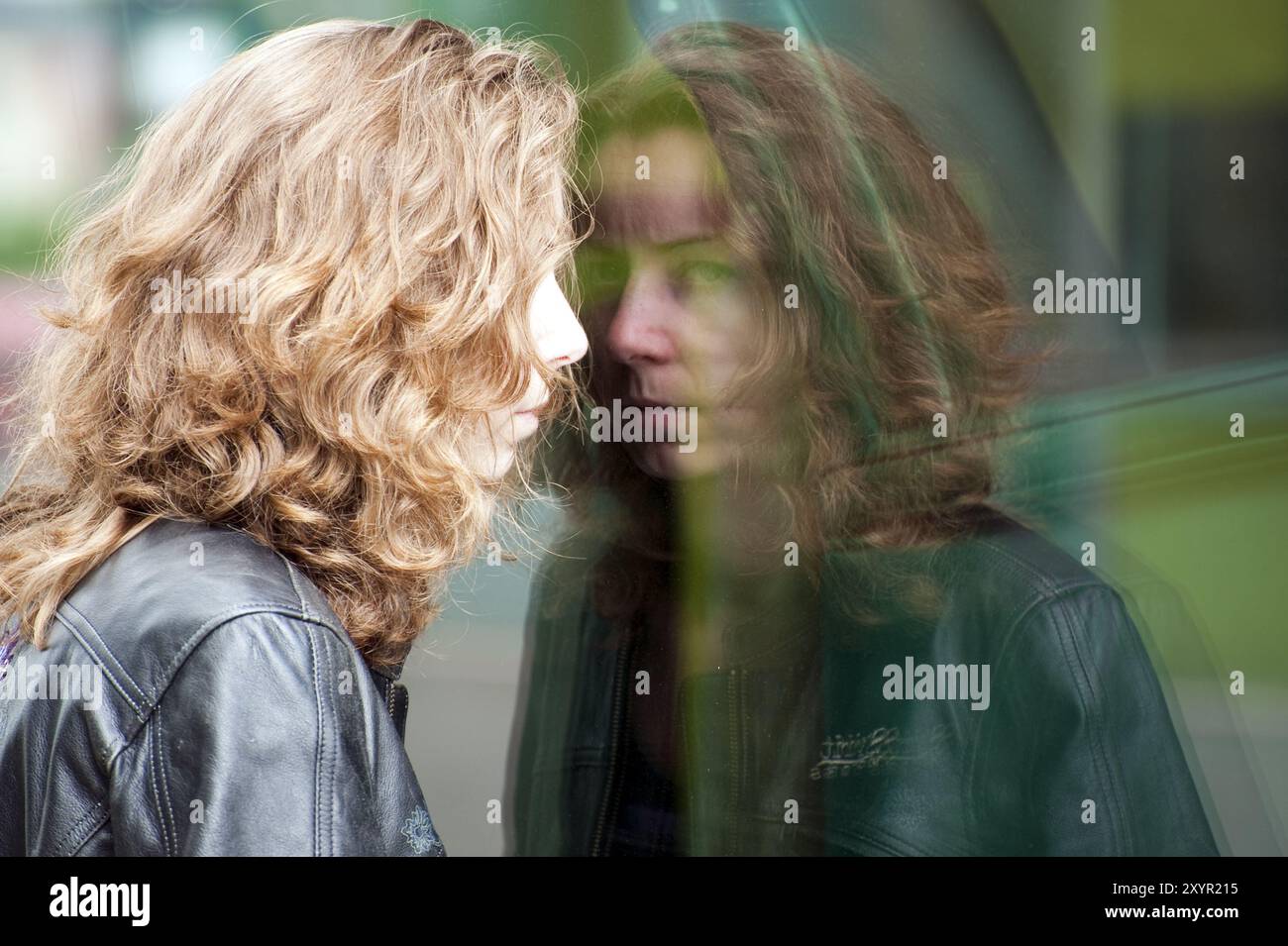 Womans reflection in window hi-res stock photography and images - Alamy