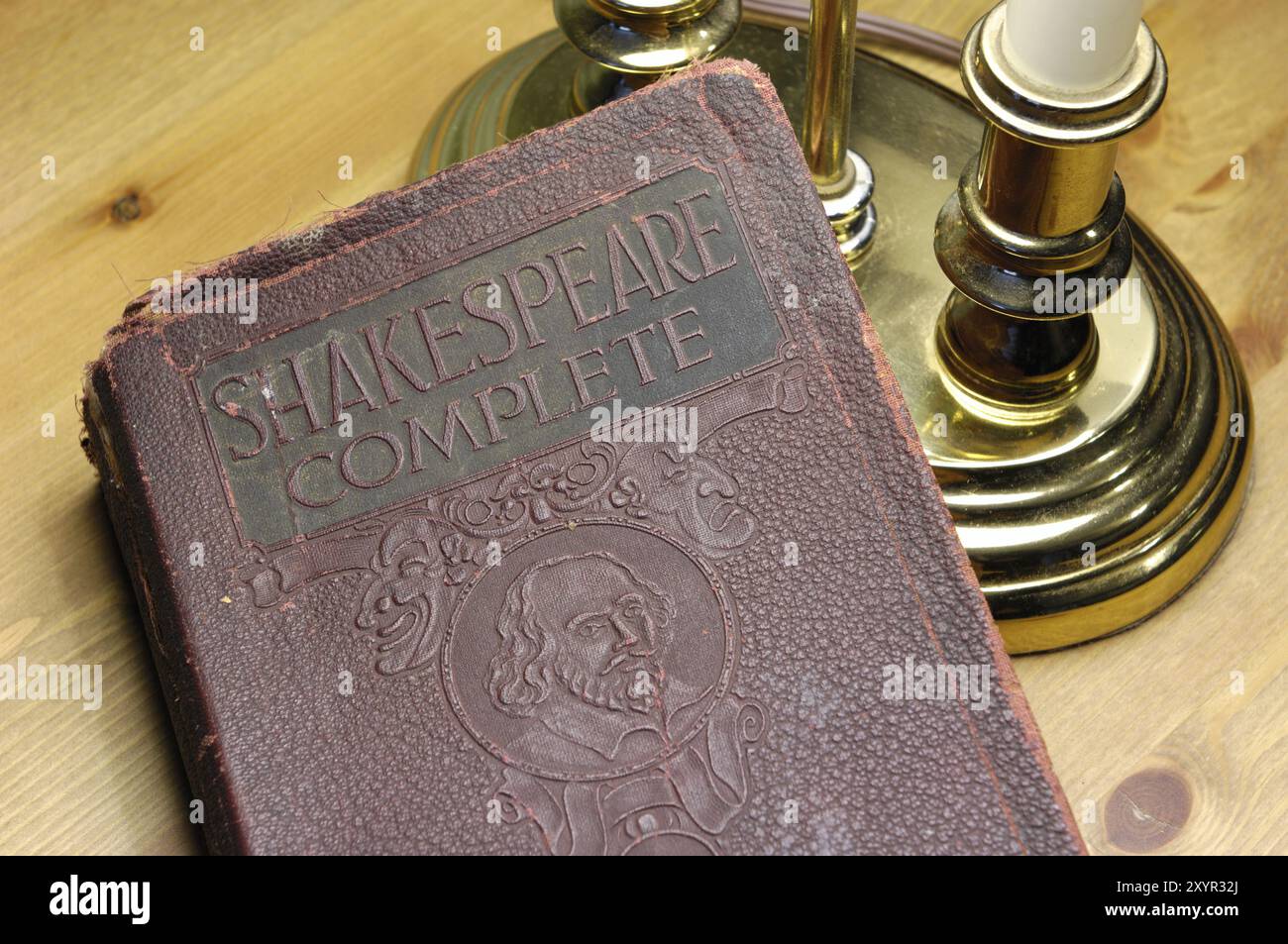 William shakespeare book cover hi-res stock photography and images - Alamy