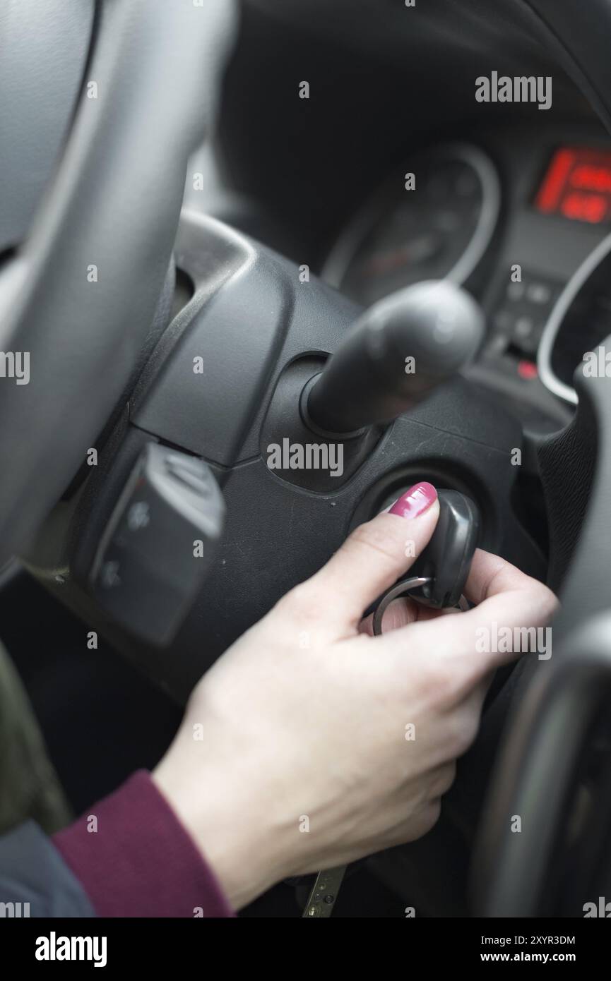Black woman holding car key hi-res stock photography and images - Alamy
