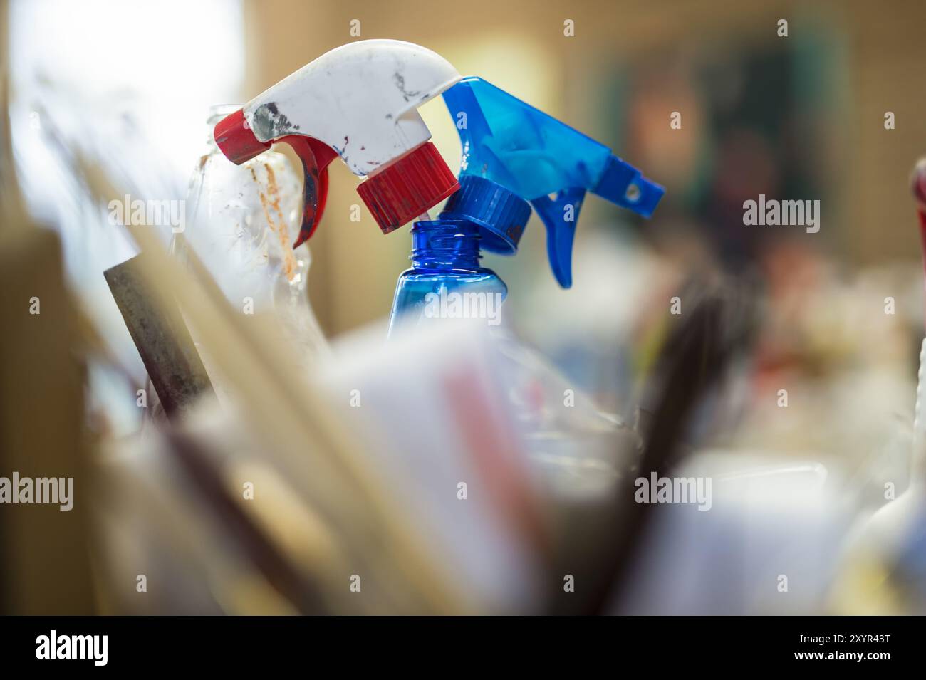 Workplace clutter hi-res stock photography and images - Alamy