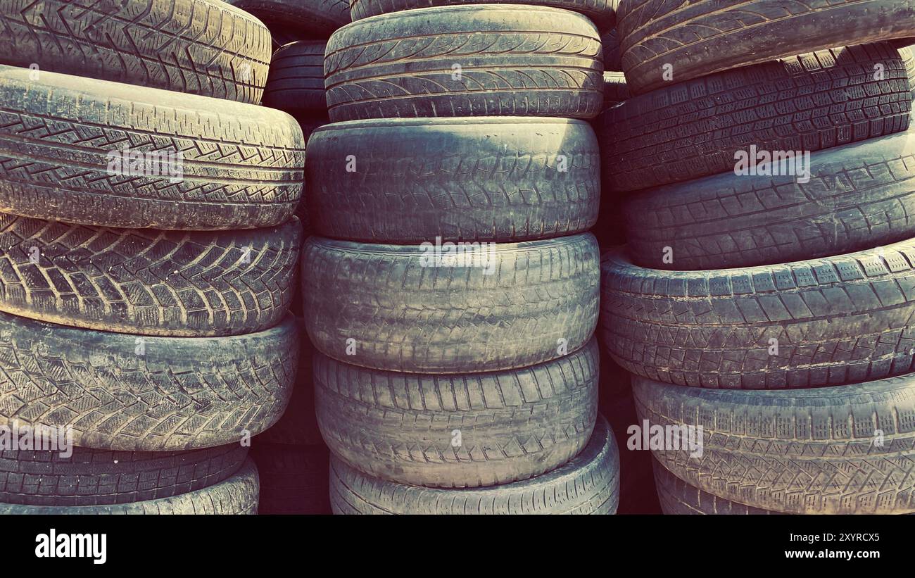 Old tires sale hi-res stock photography and images - Alamy