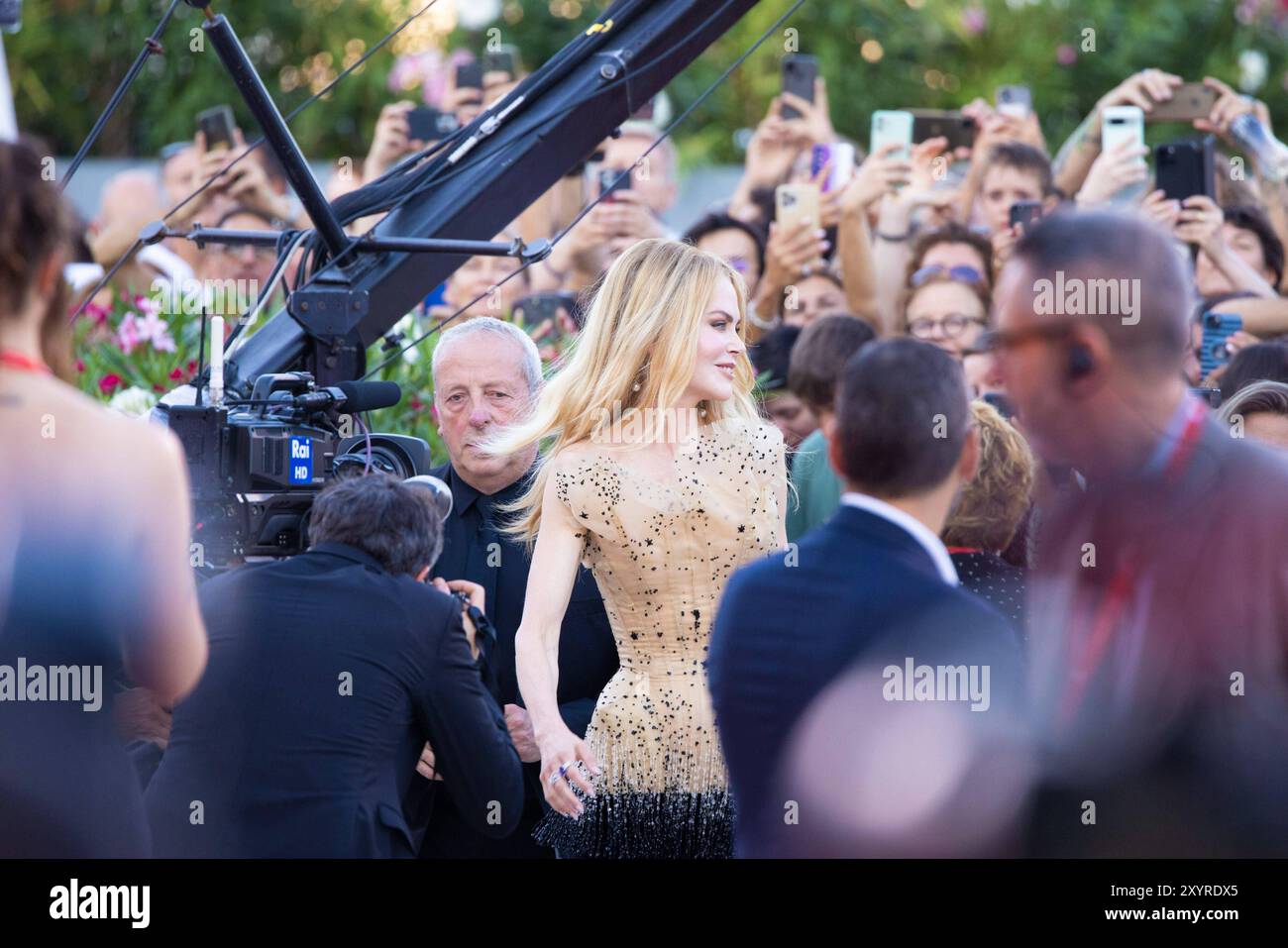 Actress nicole kidman signs autographs hi-res stock photography and ...