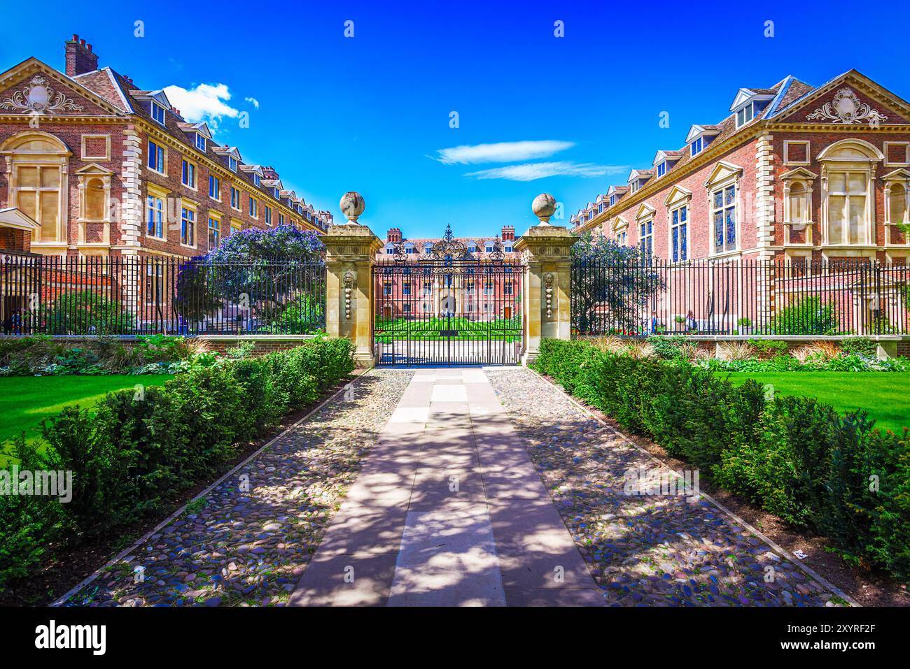 Cambridge, UK: The famous open court of St Catharine's College, Catz or ...