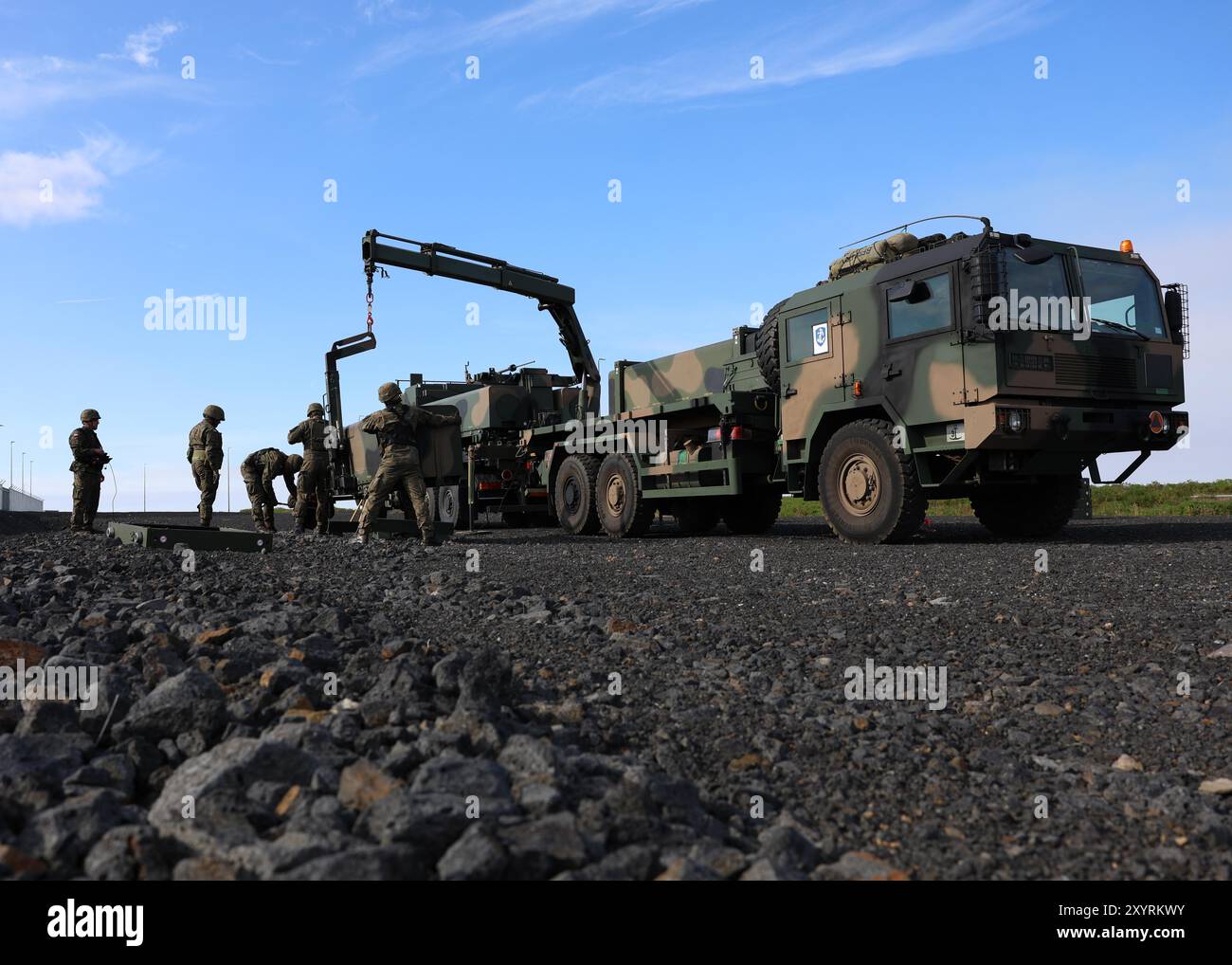 Mobile air defense unit hi-res stock photography and images - Alamy