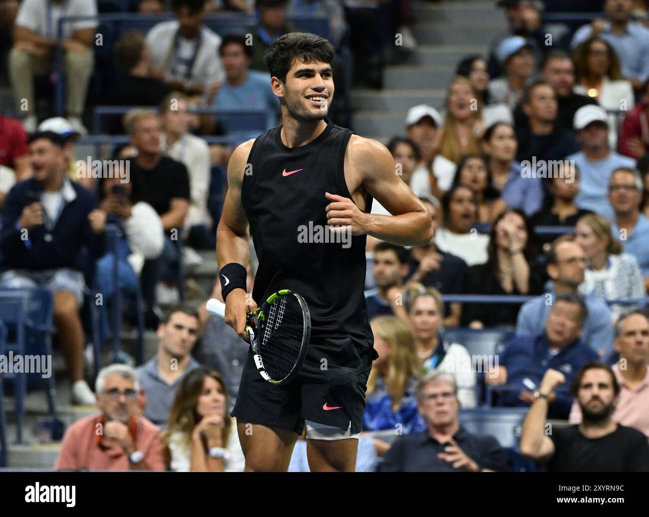 FLUSHING NY- AUGUST 29: Botic van de Zandschulp Vs Carlos Alcaraz on ...