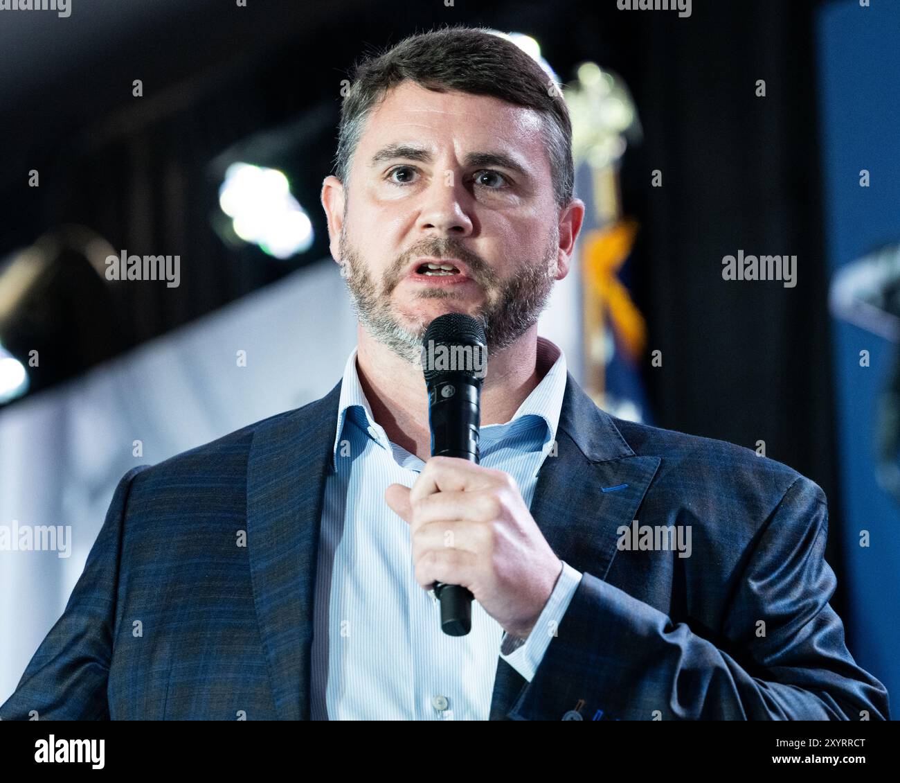 New discourses hi-res stock photography and images - Alamy