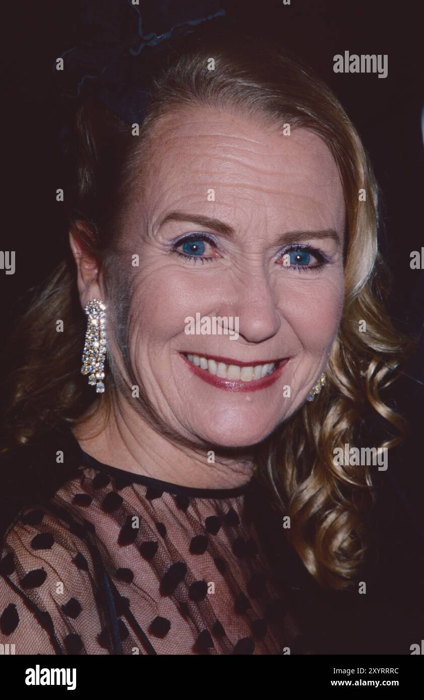 Juliet Mills attends the 28th Annual Daytime Emmy Awards at Radio City ...