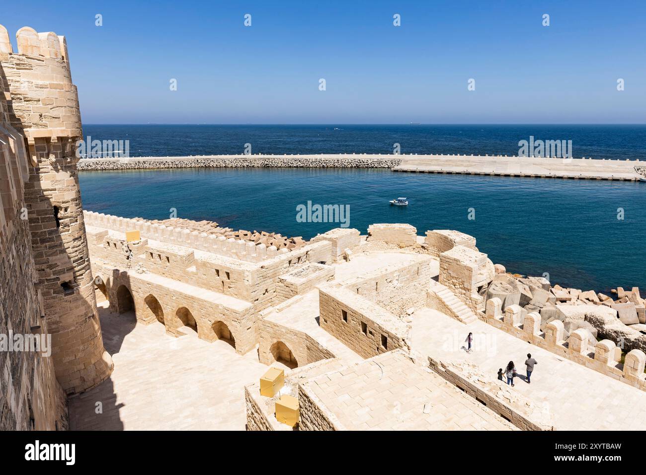 Qaitbay Citadel, 15th century fortress, northern tip of ancient Pharos ...