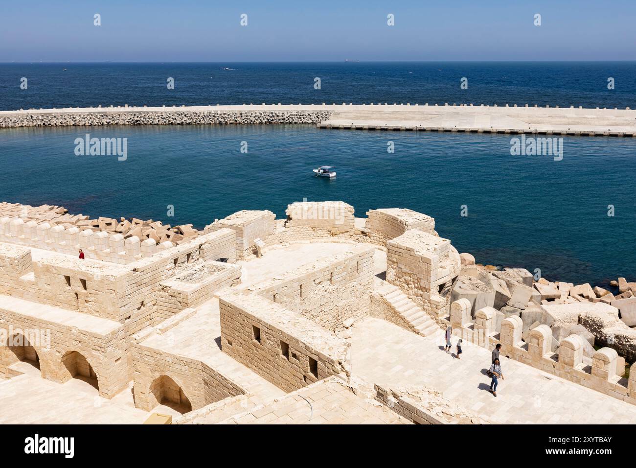 Qaitbay Citadel, 15th century fortress, northern tip of ancient Pharos ...