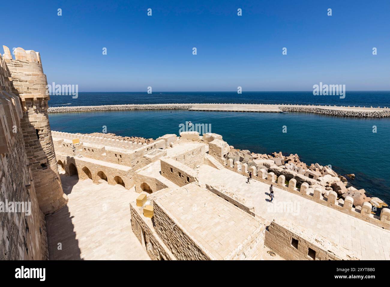 Qaitbay Citadel, 15th century fortress, northern tip of ancient Pharos ...