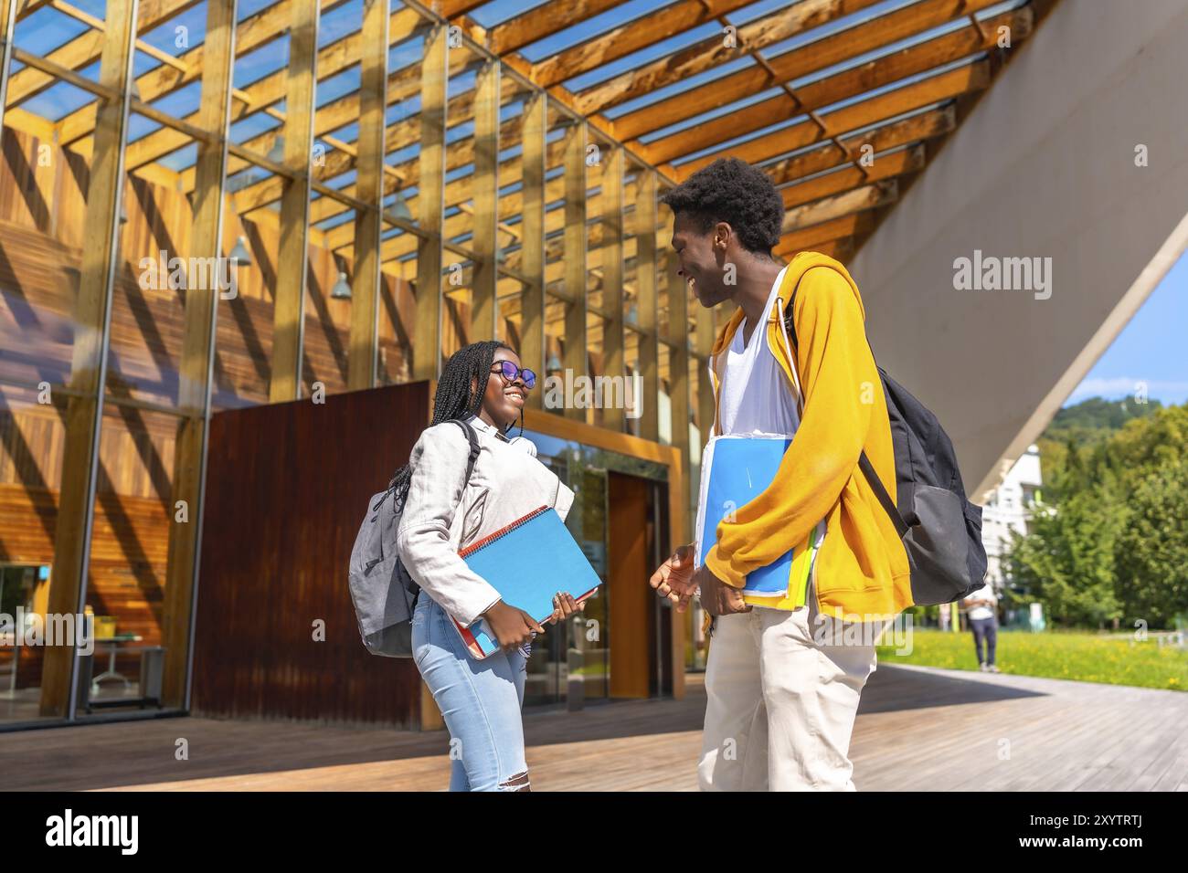 Two african girls talking hi-res stock photography and images - Alamy