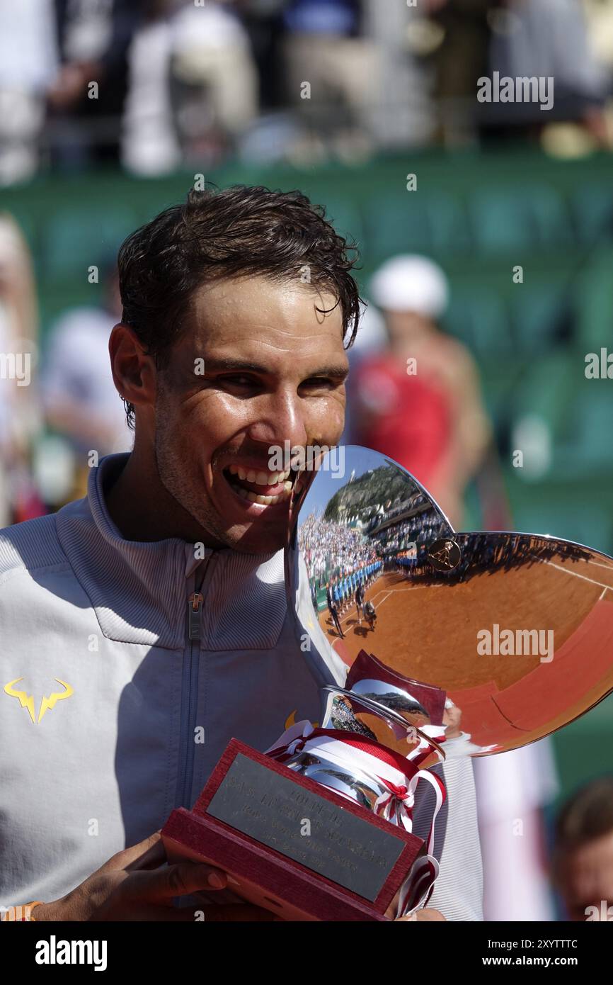 Award ceremony for Rafael Nadal after the final of the Rolex Monte ...
