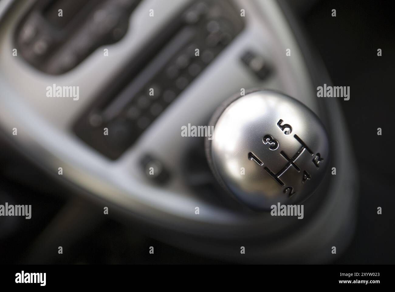 Gear knob and centre console Stock Photo - Alamy