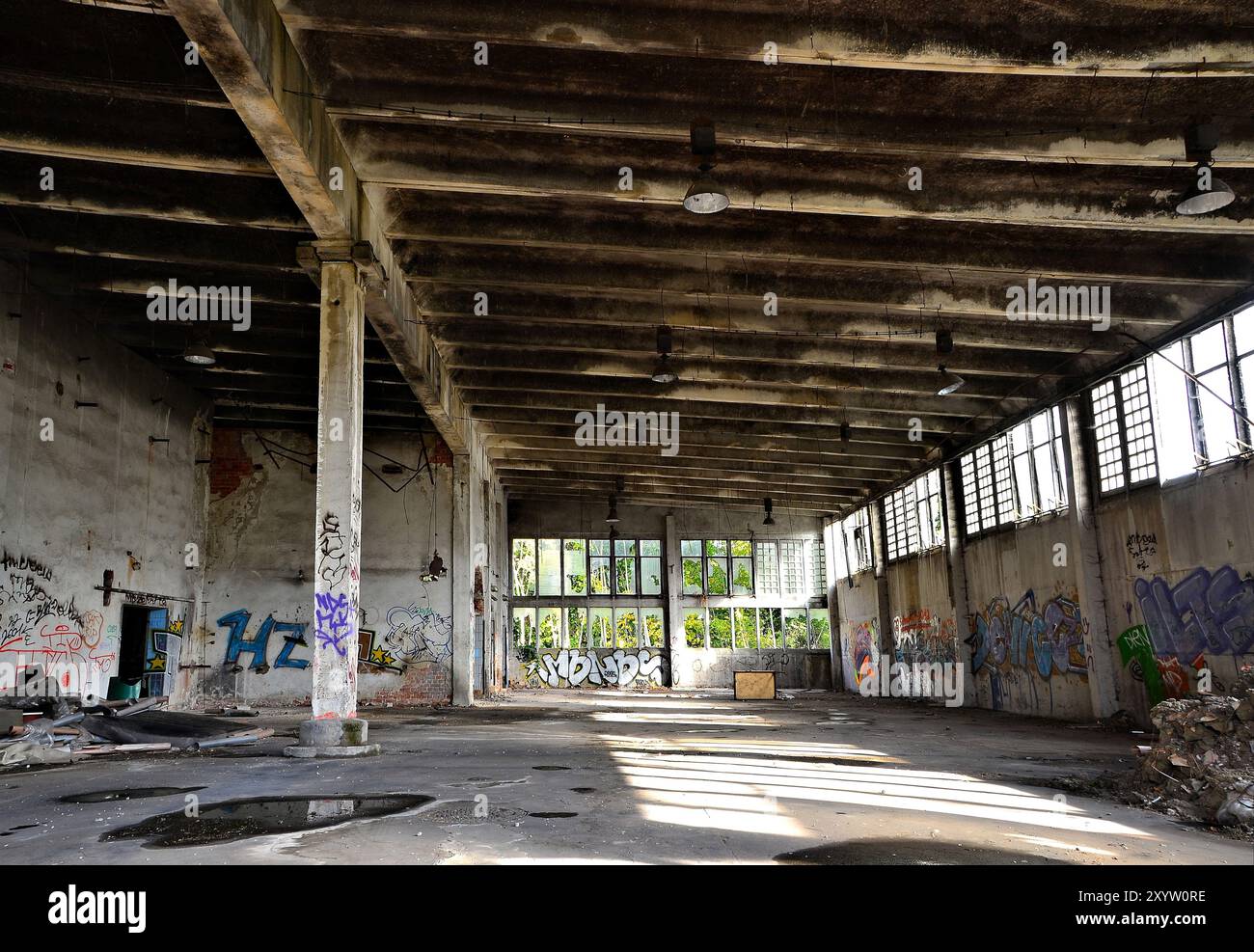 Empty factory building on an abandoned factory site Stock Photo - Alamy