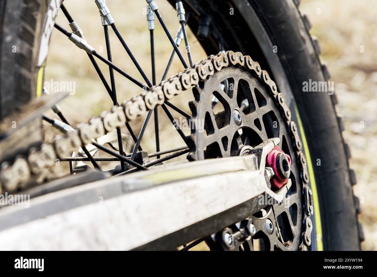 Cross spoke alloy wheels hi-res stock photography and images - Alamy