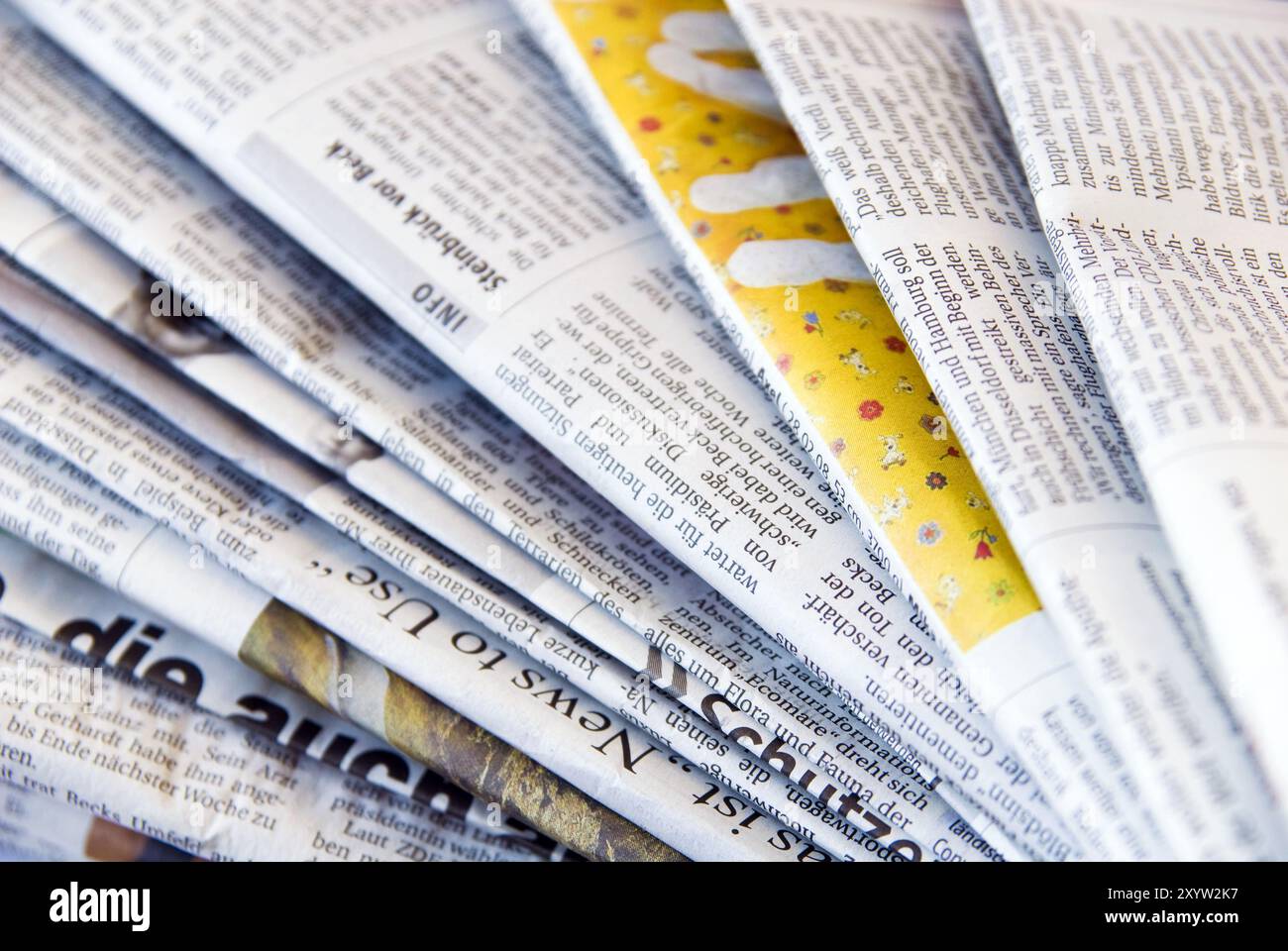 Magazine stack above hi-res stock photography and images - Alamy