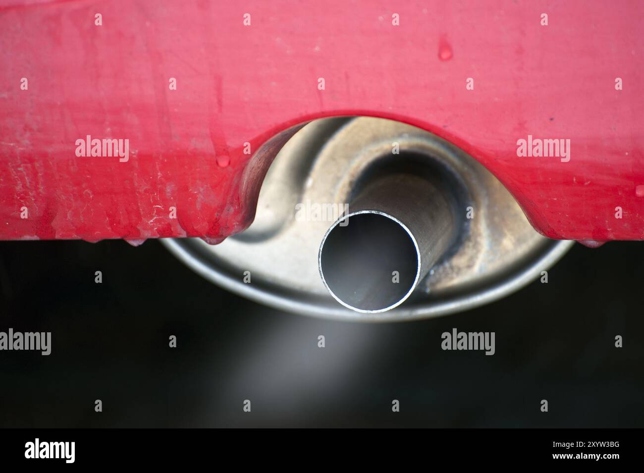 Exhaust analysis hi-res stock photography and images - Alamy