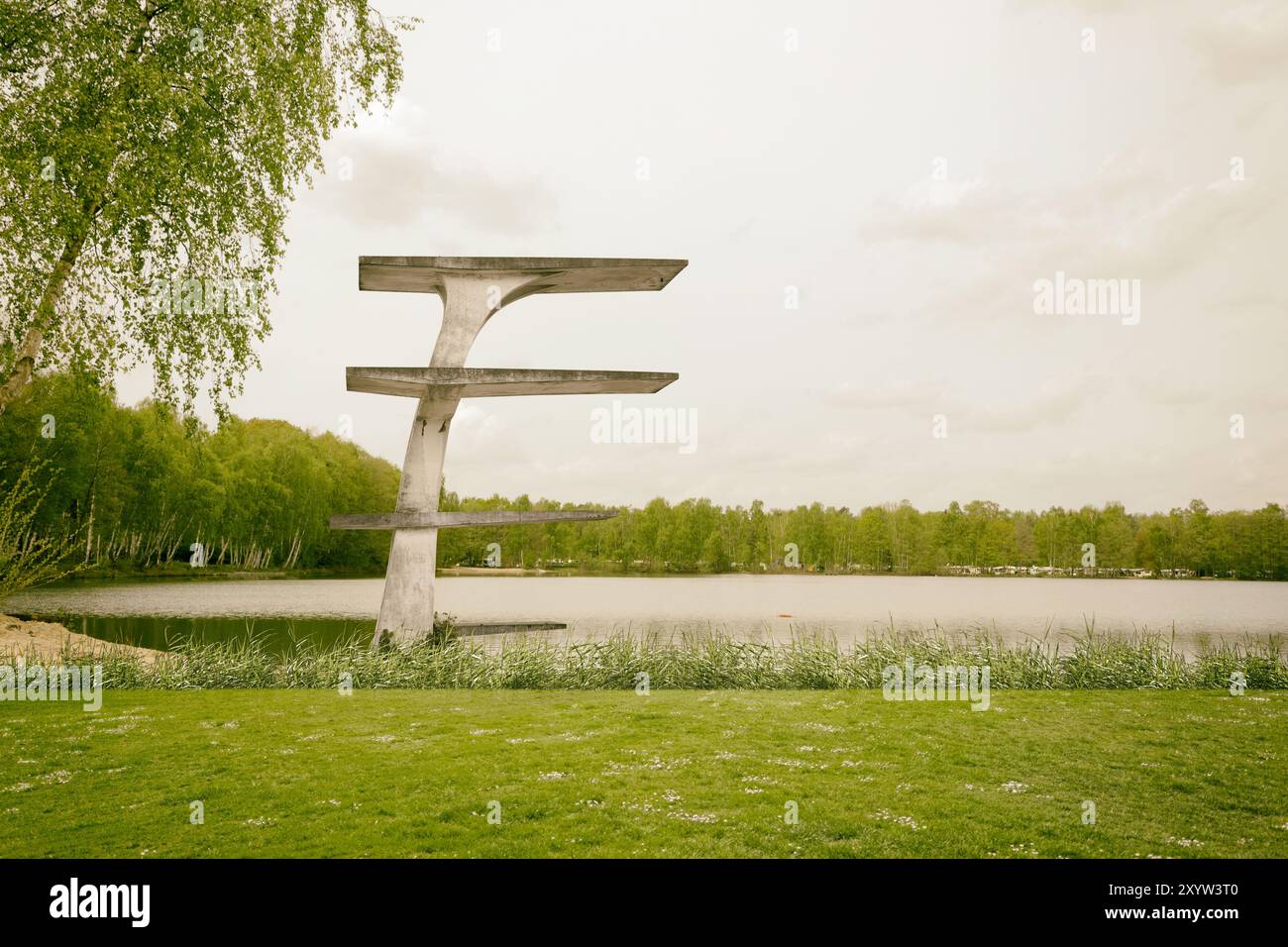 Diving tower towers hi-res stock photography and images - Alamy
