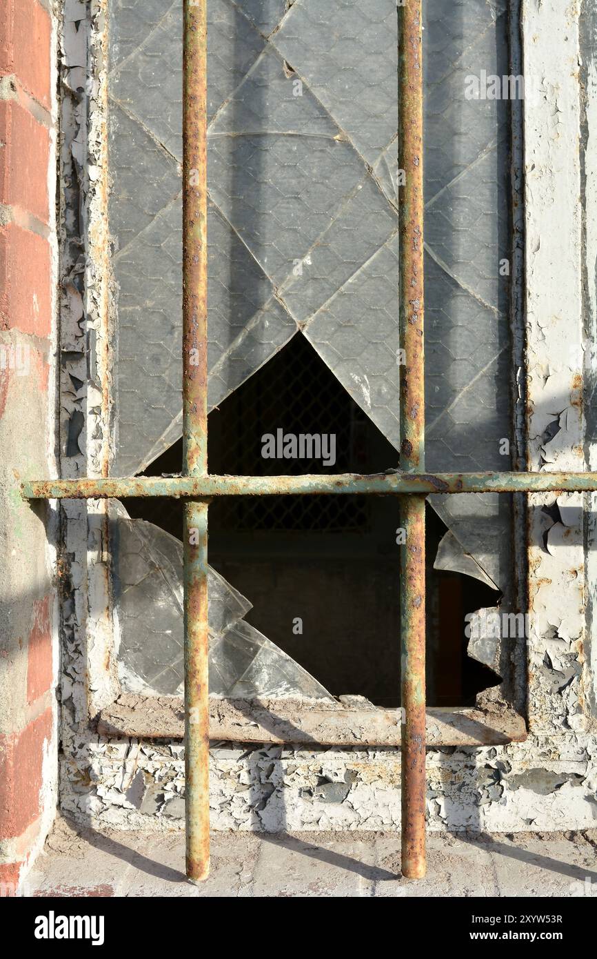 Destroyed window on a warehouse in Magdeburg harbour Stock Photo - Alamy