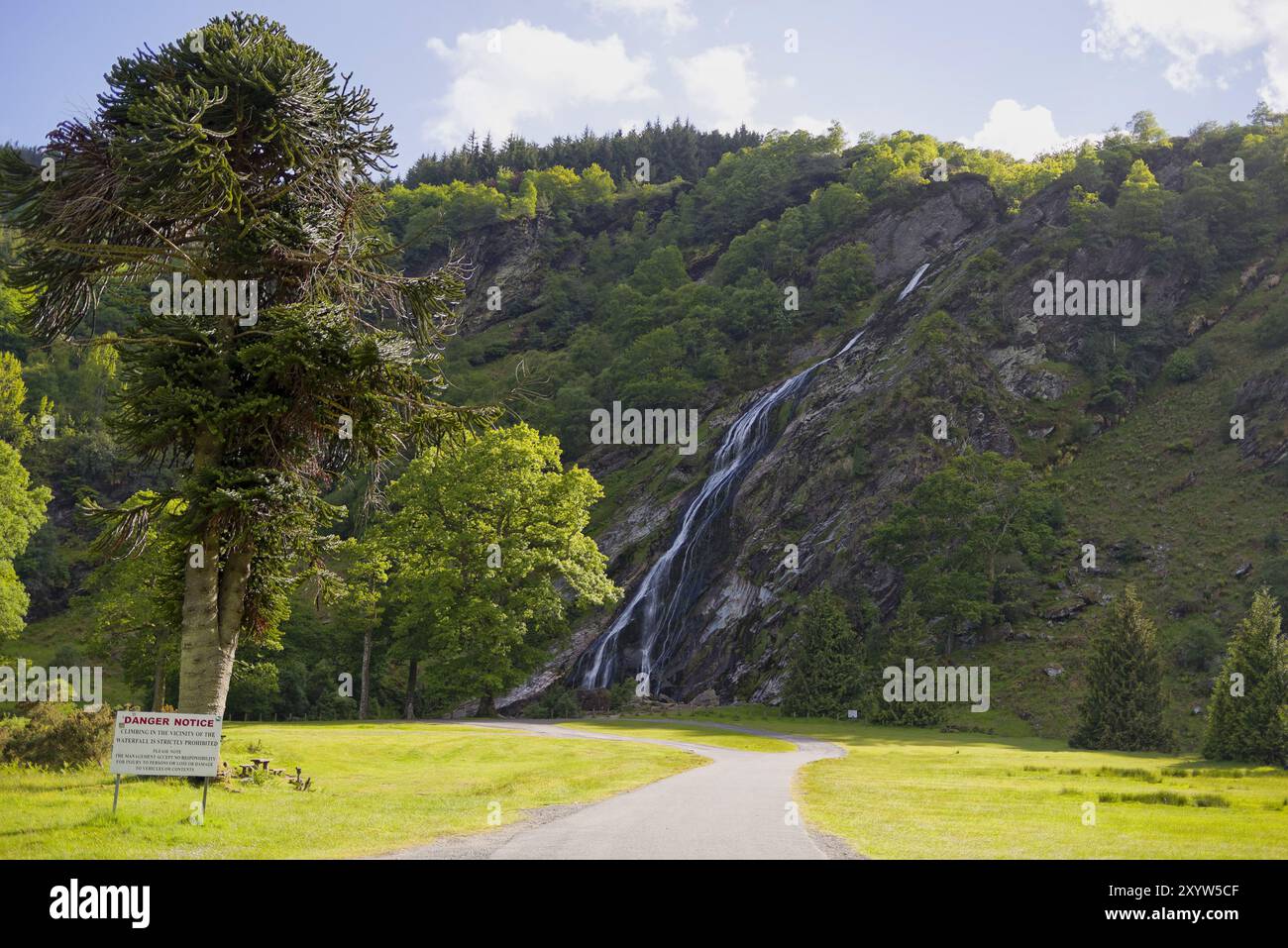 Waterfall by costal road hi-res stock photography and images - Alamy
