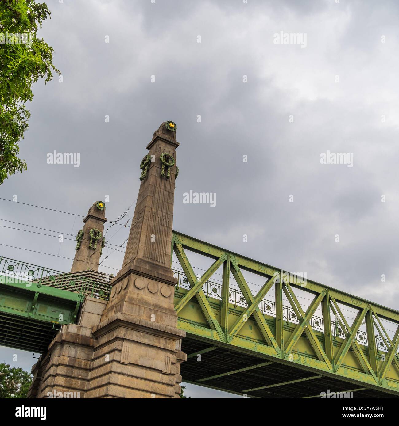 Rapid transit and underground railway bridge in Vienna Stock Photo - Alamy