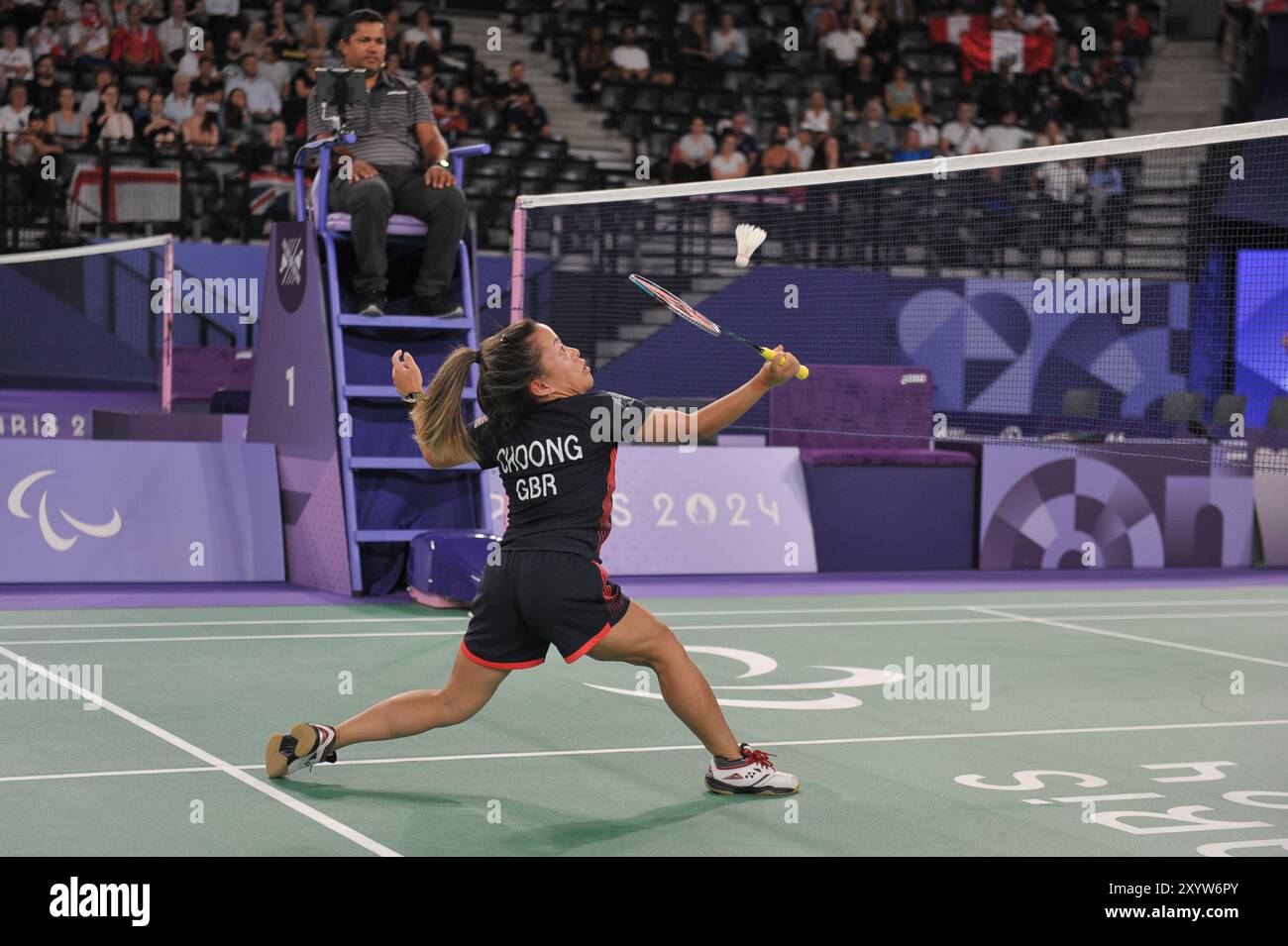 Badminton womens singles group play stage hi-res stock photography and ...